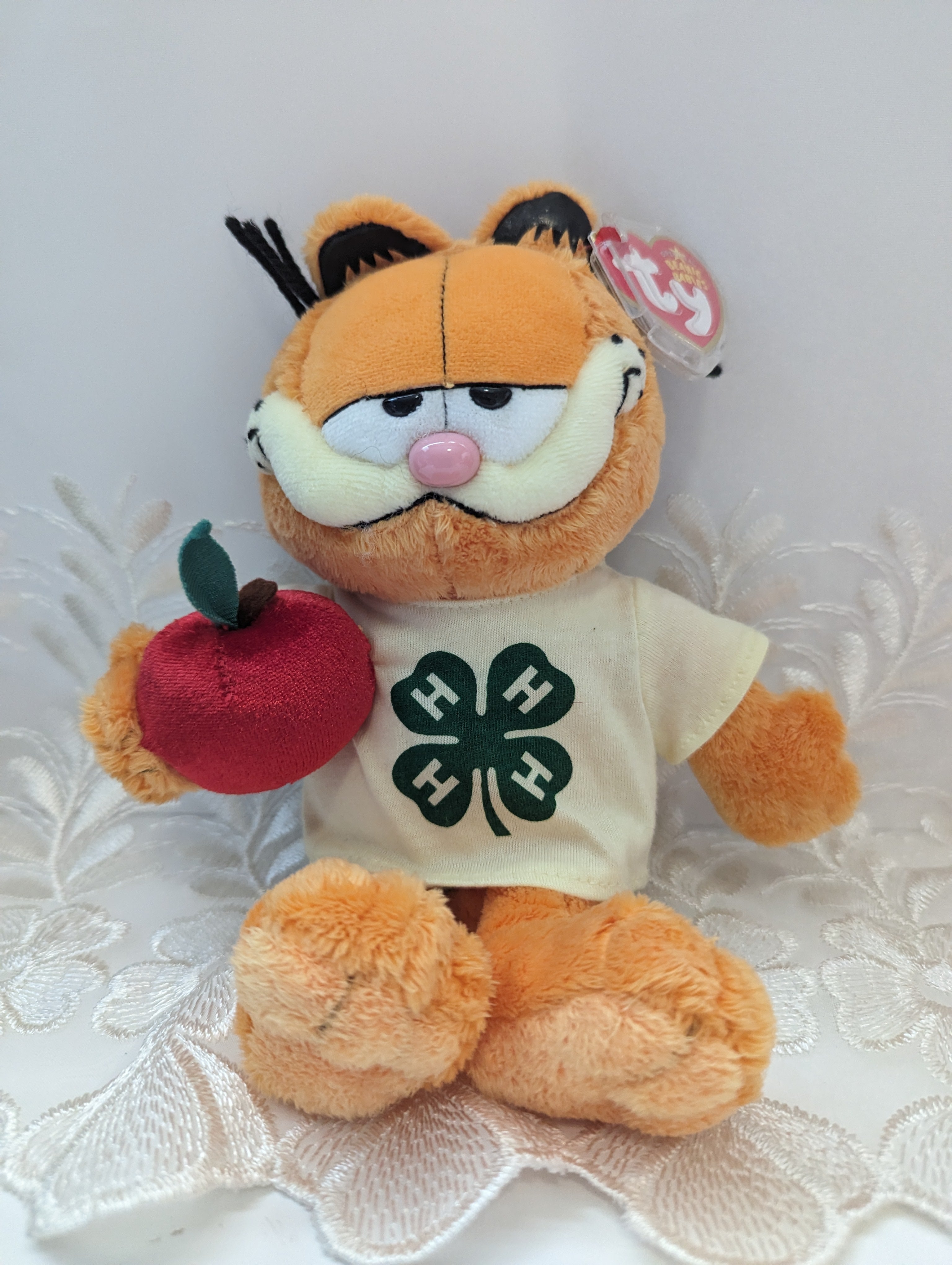 Ty Beanie Baby - 4-H Garfield Holding An Apple (9in) - Vintage Beanies ...